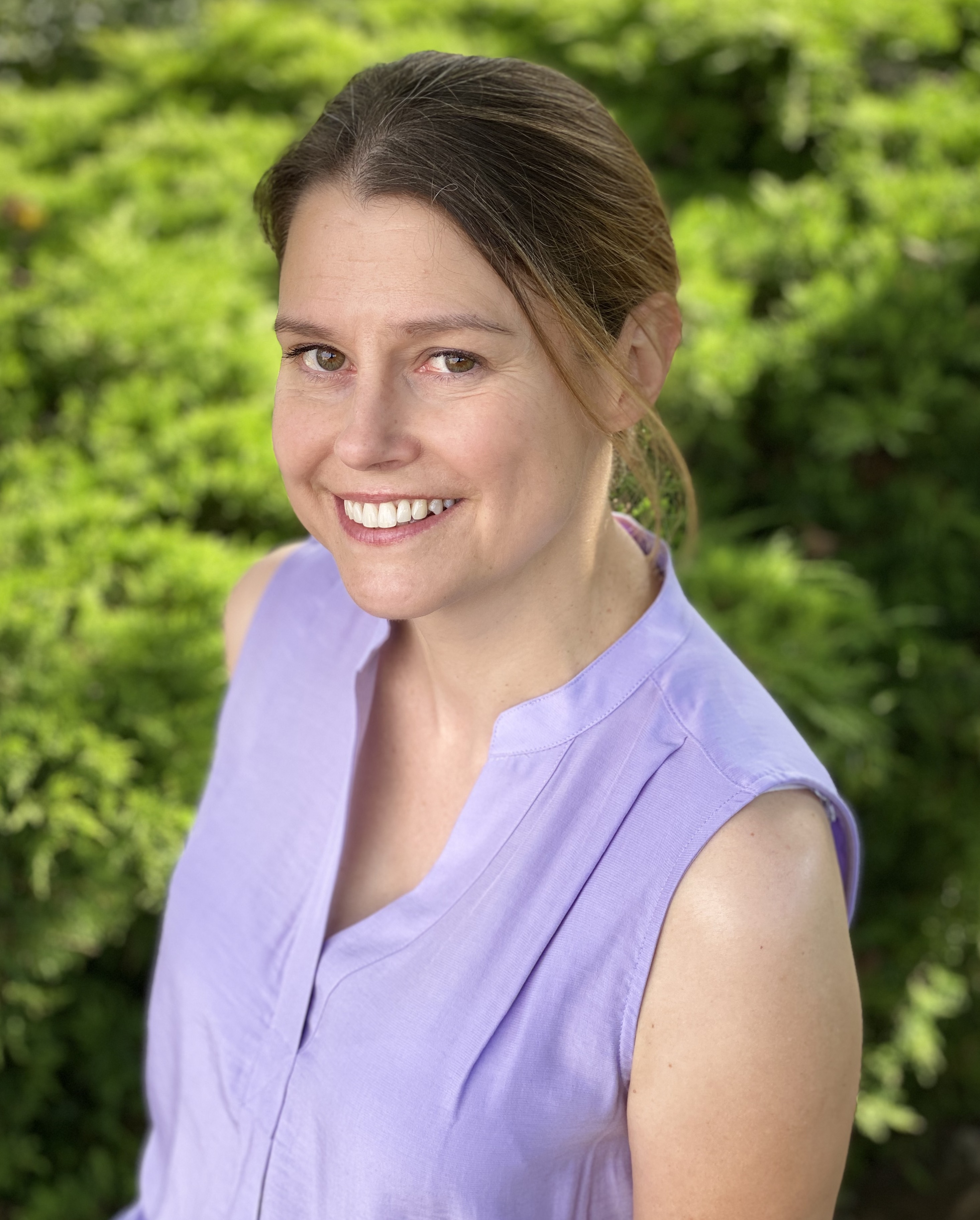 ‘A Killing at Smugglers Cove’ by Michelle Salter – Colin Garrow